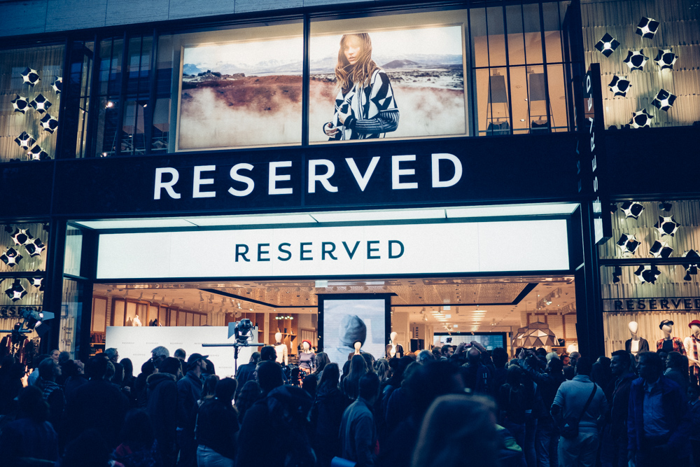 The largest ever RESERVED store on the anniversary of the debut in ...