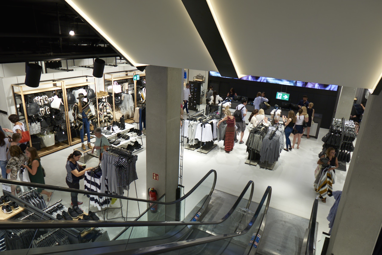 Reserved débuts in Munich - The official website of LPP SA