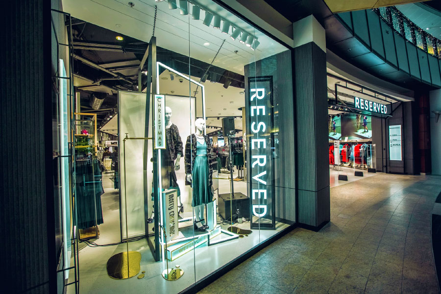 The latest world/global concept of the RESERVED showroom in Warsaw ...