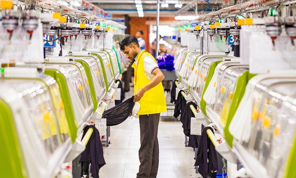 Production - The official website of LPP SA